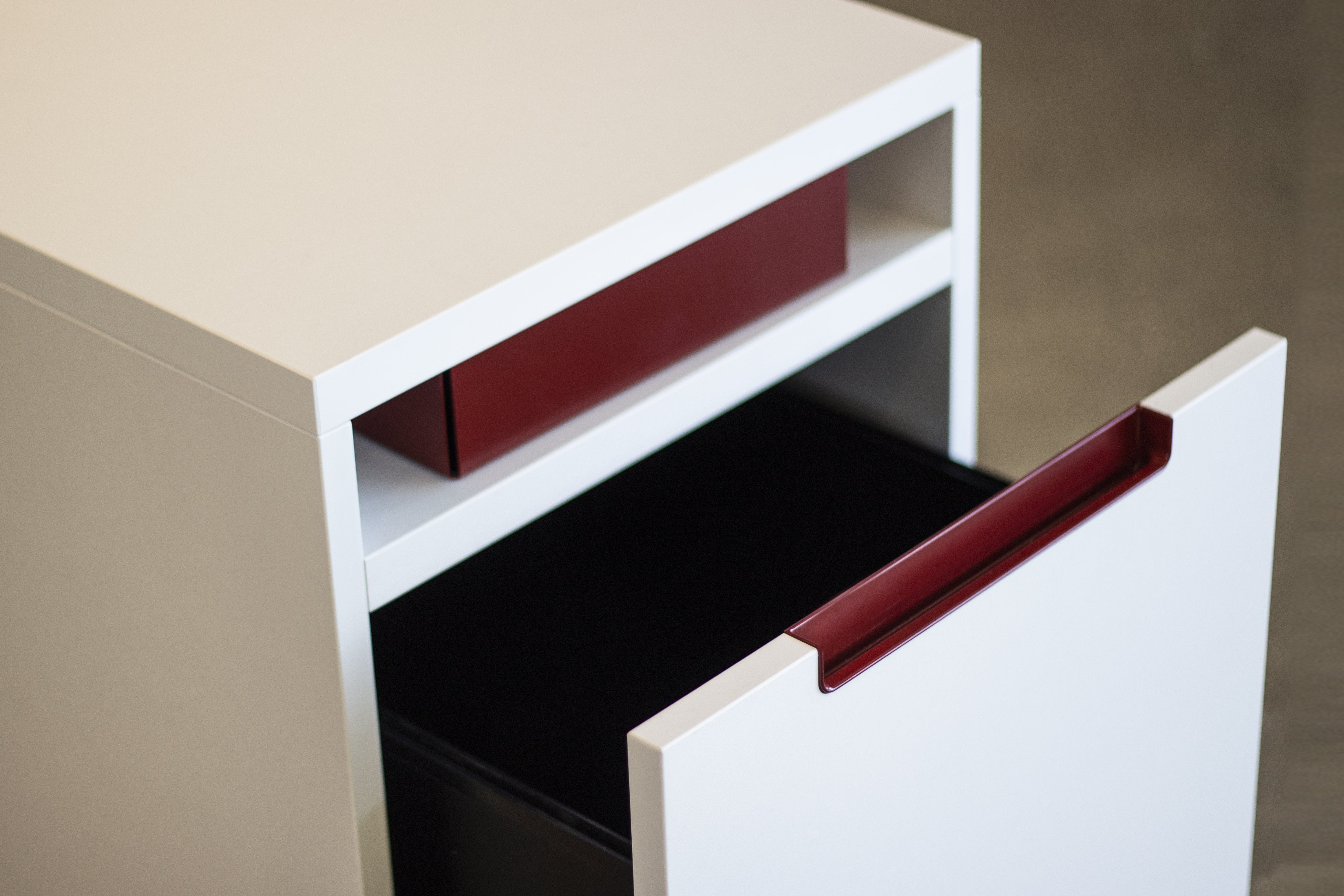 Mobile Pedestal – Teknion Store US